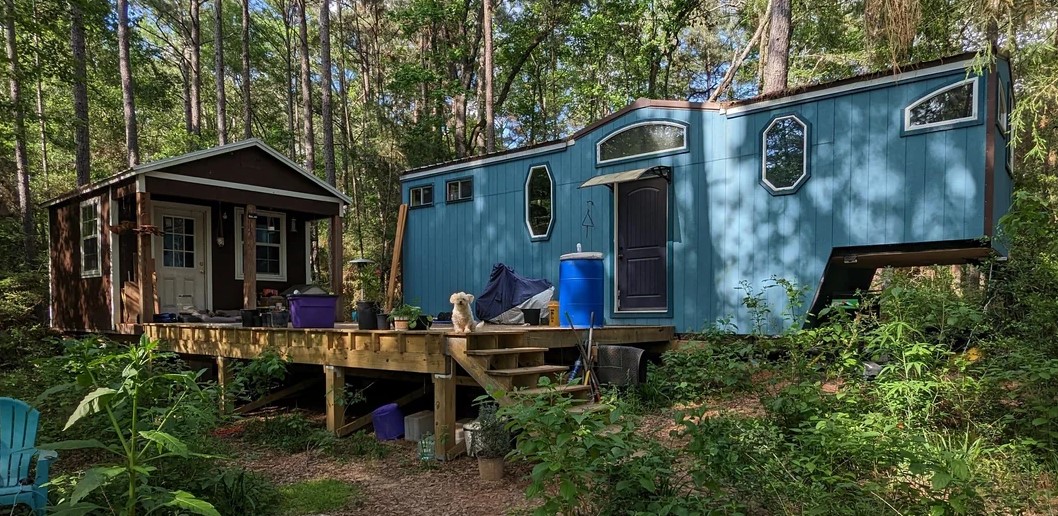 Tiny Home Enthusiasts Share Their Spaces in This Online Group - Nation Post